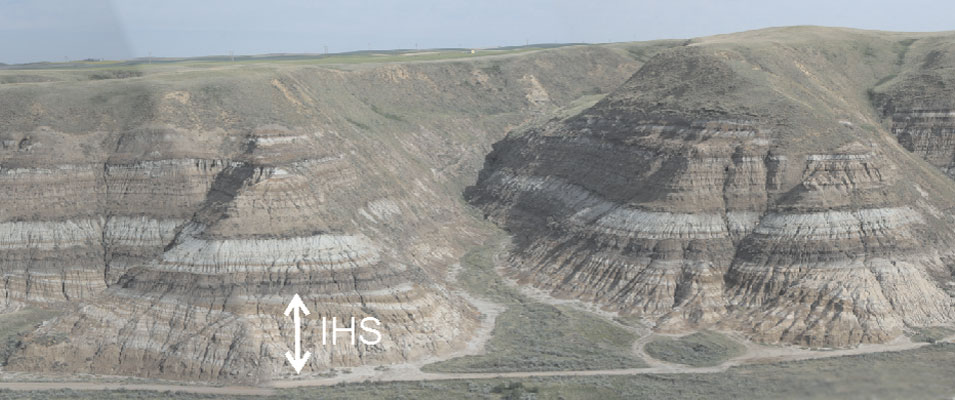 Improved geostatistical models of inclined heterolithic strata for ...